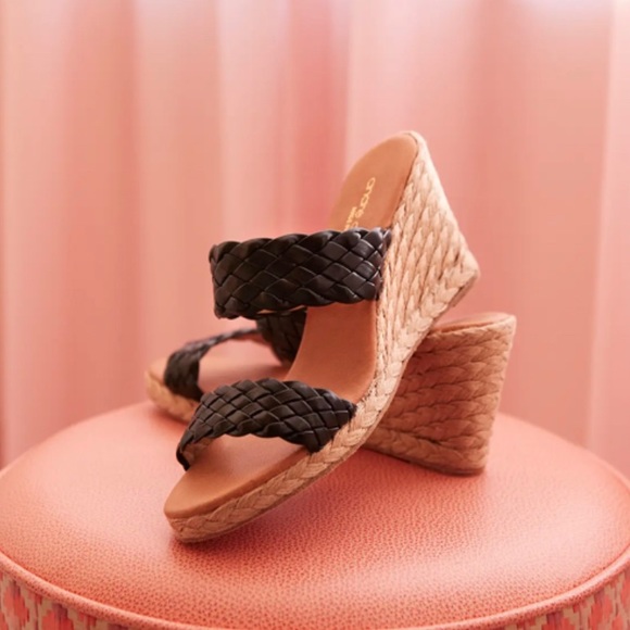 Andre Assous | Shoes | New Andre Assous Aria Espadrille Wedge Sz 6m ...
